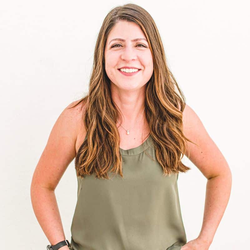 TARA DZIALO - Urban Betty