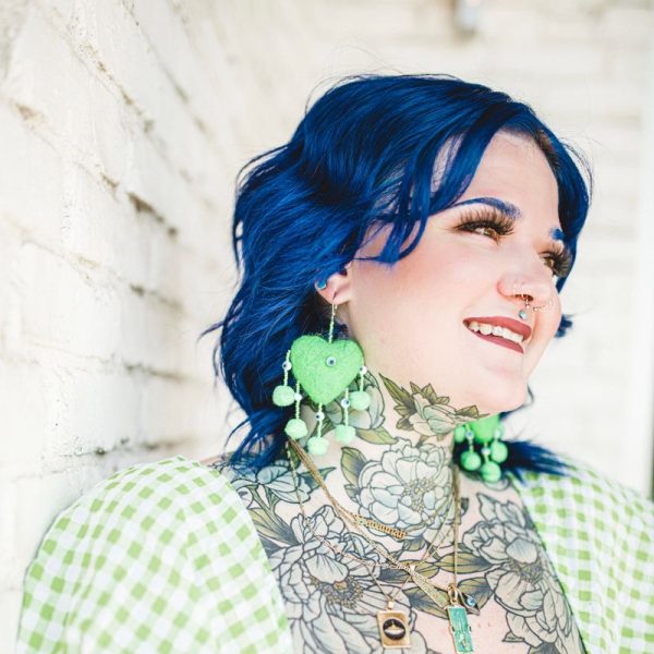 TAYLOR SEIFERT - Urban Betty